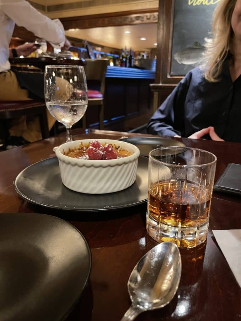 Shuckers Oyster Bar - Seattle, WA - Small Barrels